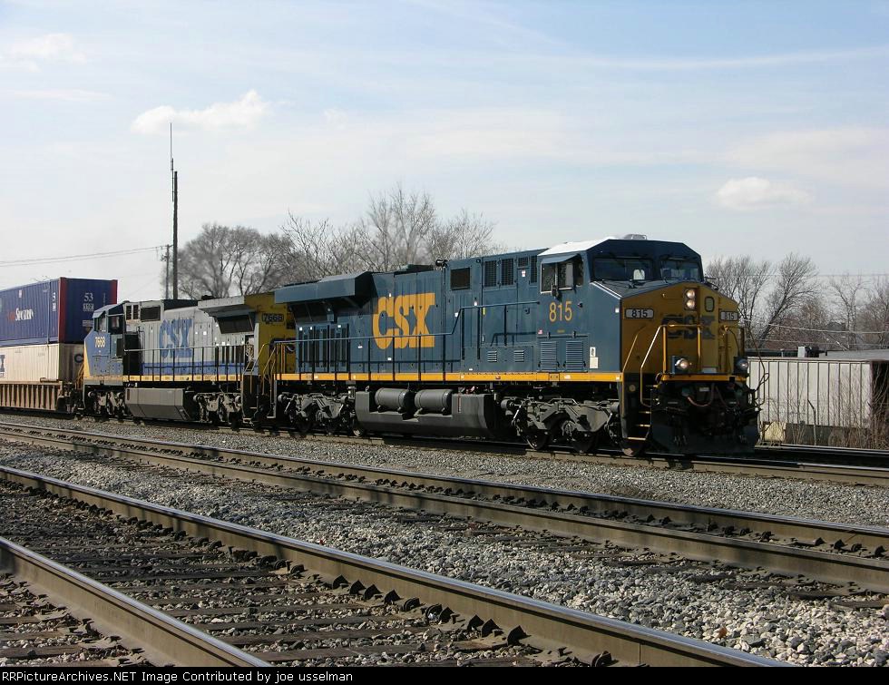CSX 815